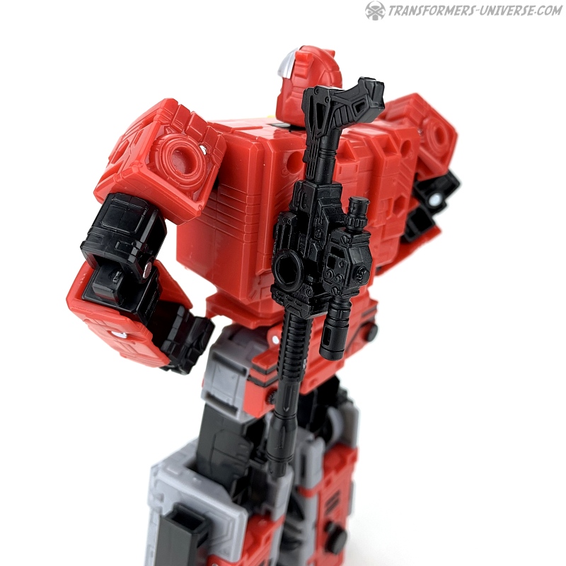 Legacy Blaster - Transformers Universe