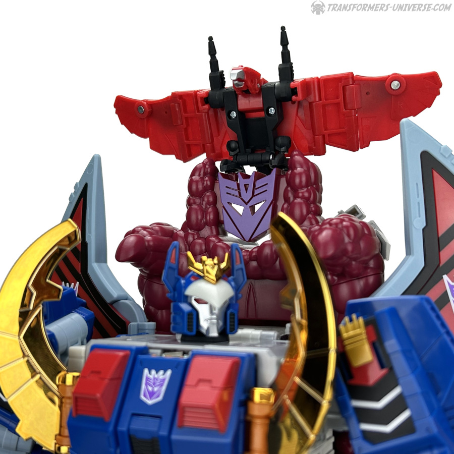 Legacy Deathsaurus - Transformers Universe