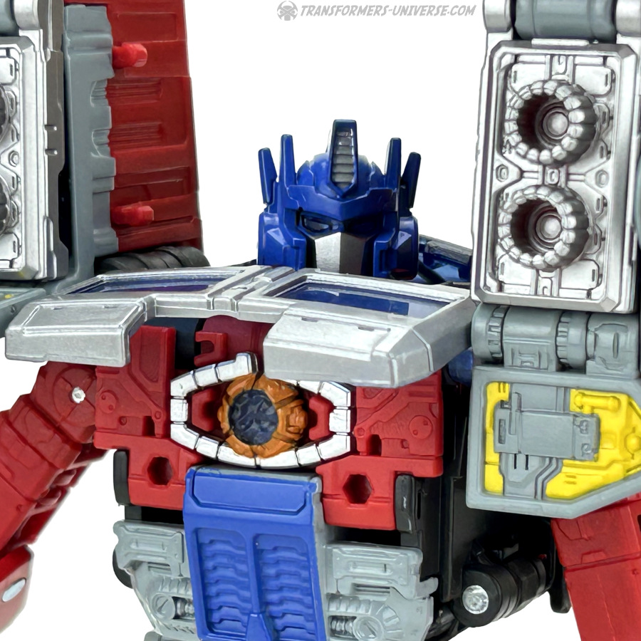 Legacy Laser Optimus Prime - Transformers Universe