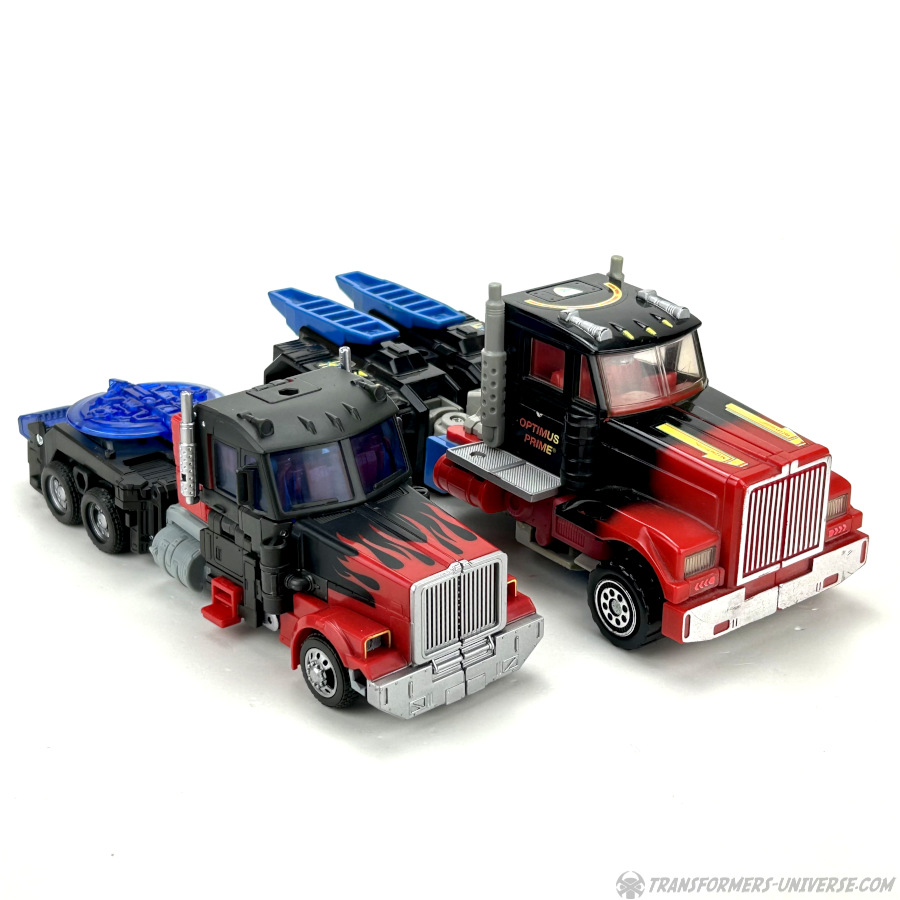 Legacy Laser Optimus Prime - Transformers Universe